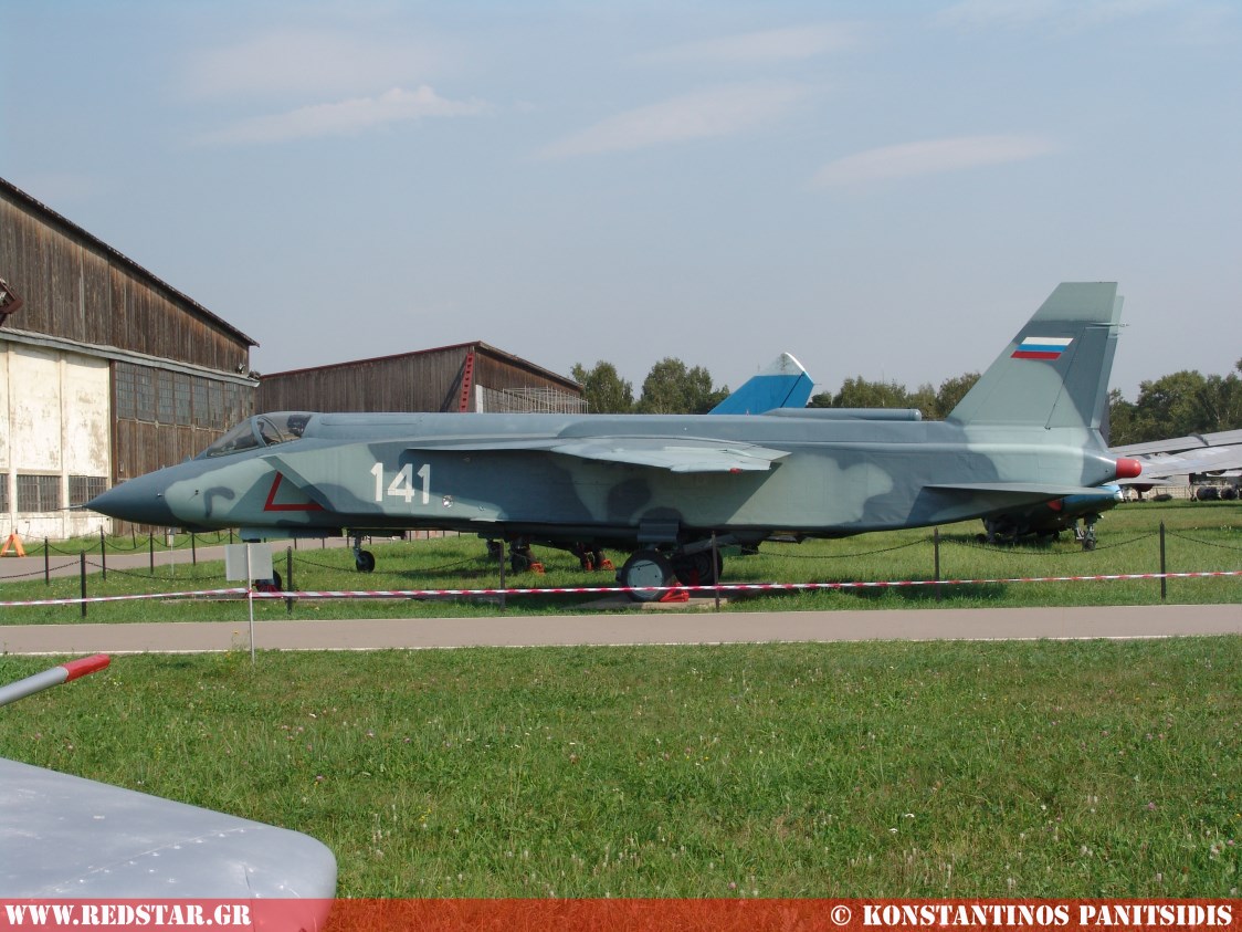 Yak-141 Multipurpose fighter with VTOL