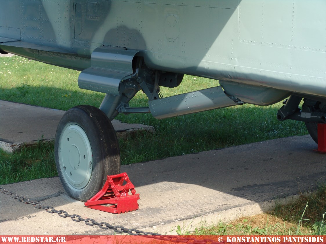 Yak-41 Multipurpose fighter with VTOL