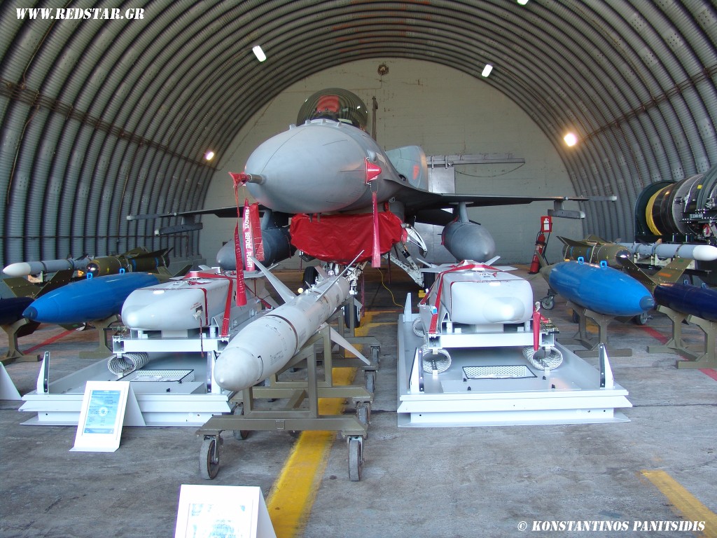 AGM-88 HARM Air-to-surface anti-radiation missile (High – Speed Anti ...