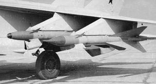 R-40TD/TR Medium range air-to-air missiles
